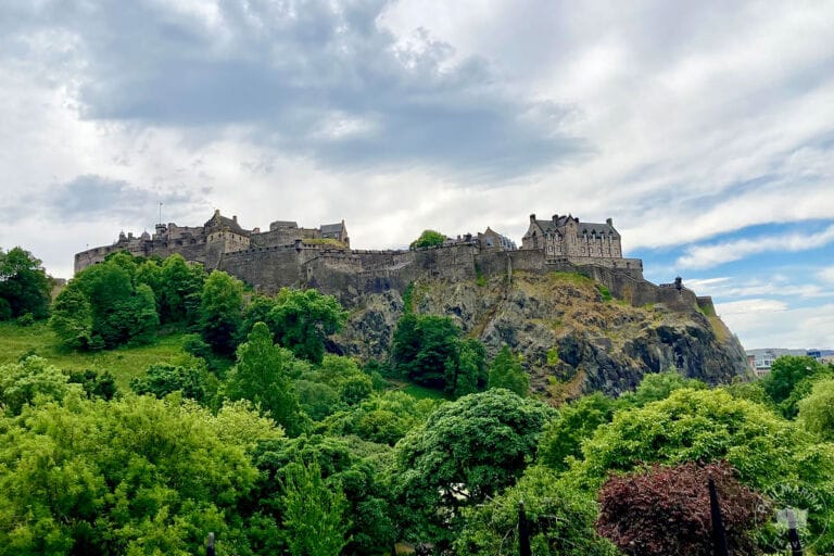Palace VS Castle VS Fort: What's The Difference?
