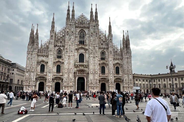 Dress Code In Italian Churches: Dos And Don'ts