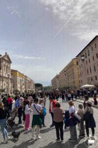 Things To Watch Out For When Booking A Guided Tour In Europe | Paulmarina